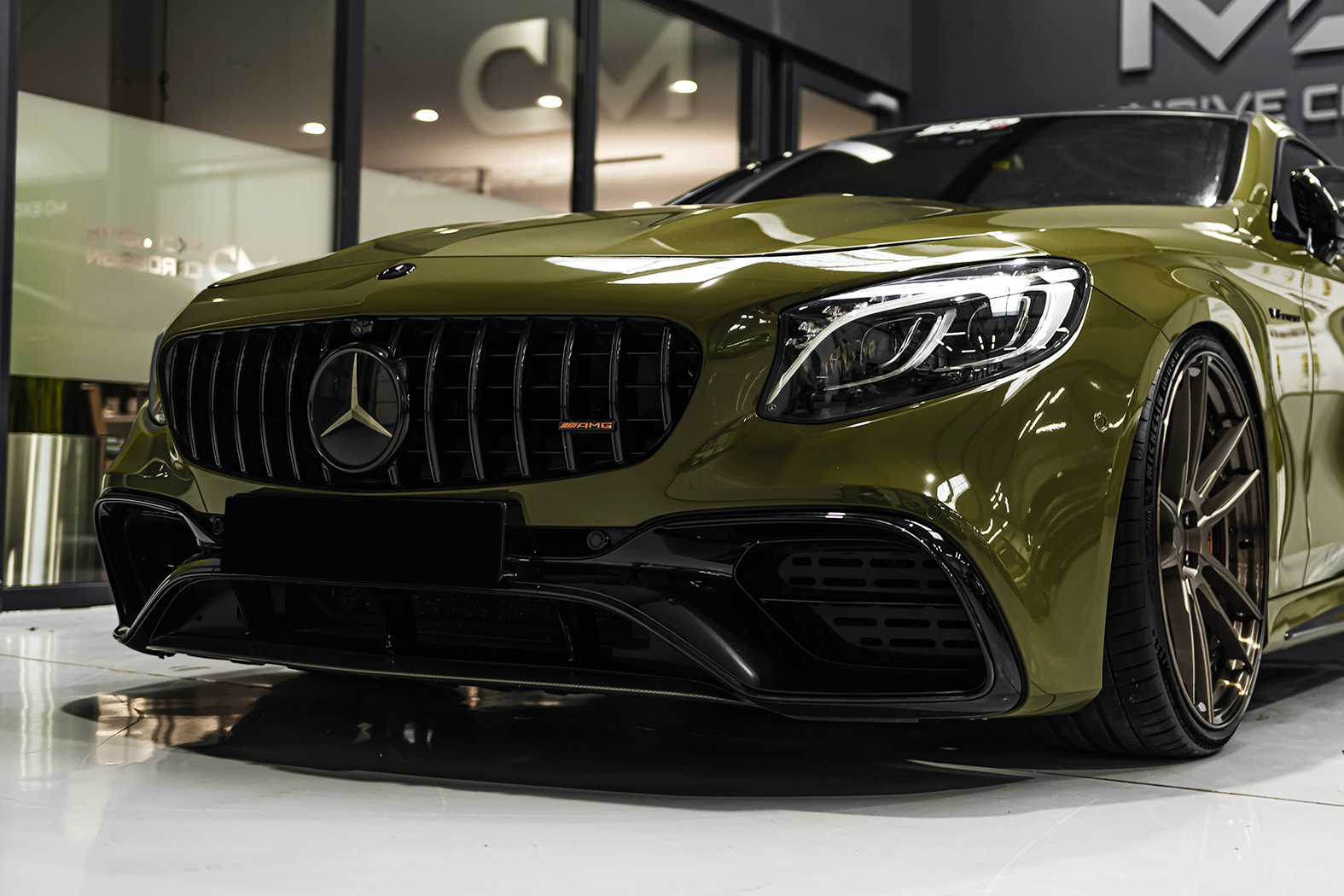 Badlands Green - Platinum Wrapping Film