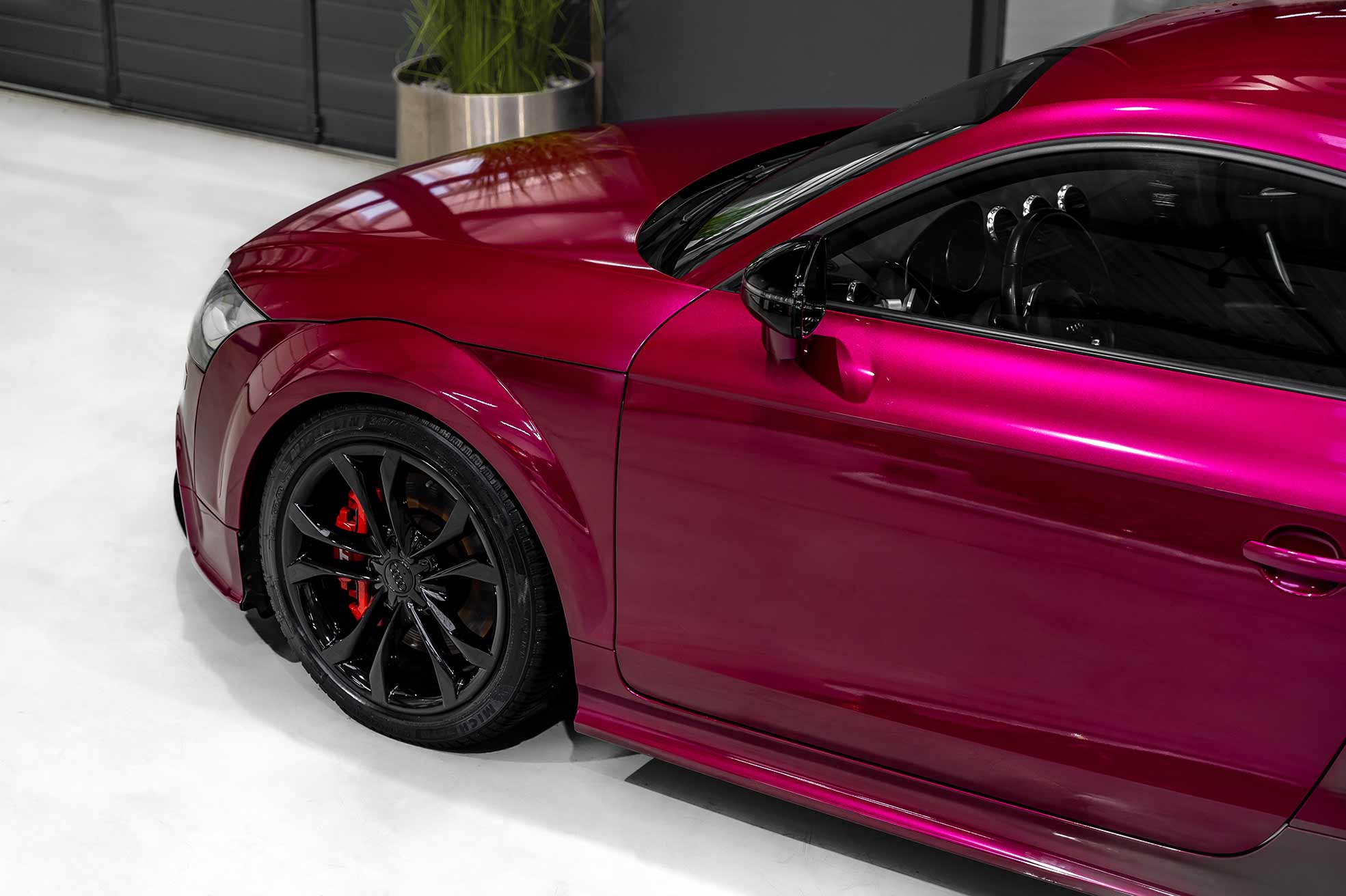 Magenta Madness - Platinum Wrapping Film