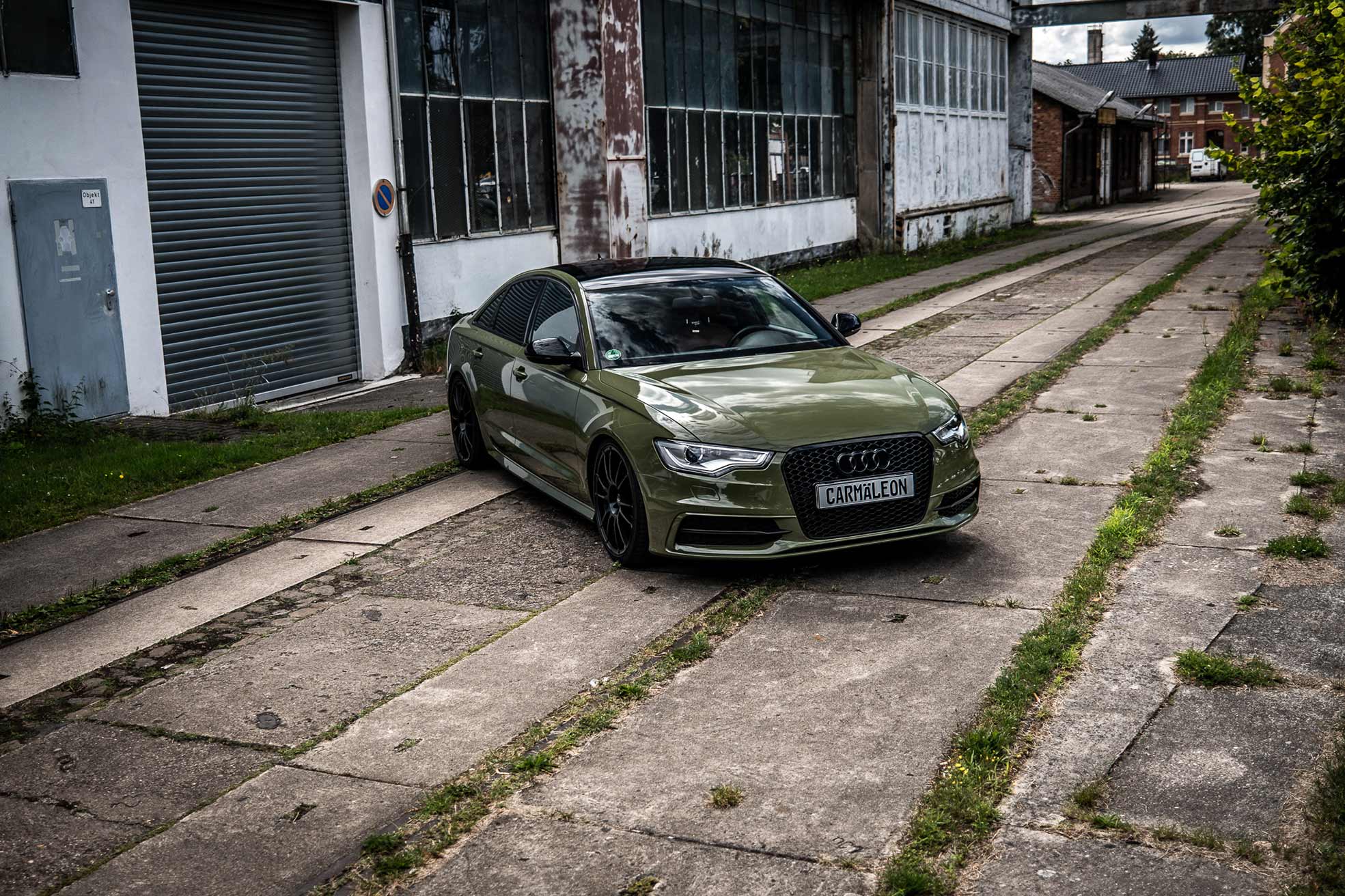 Badlands Green - Platinum Wrapping Film