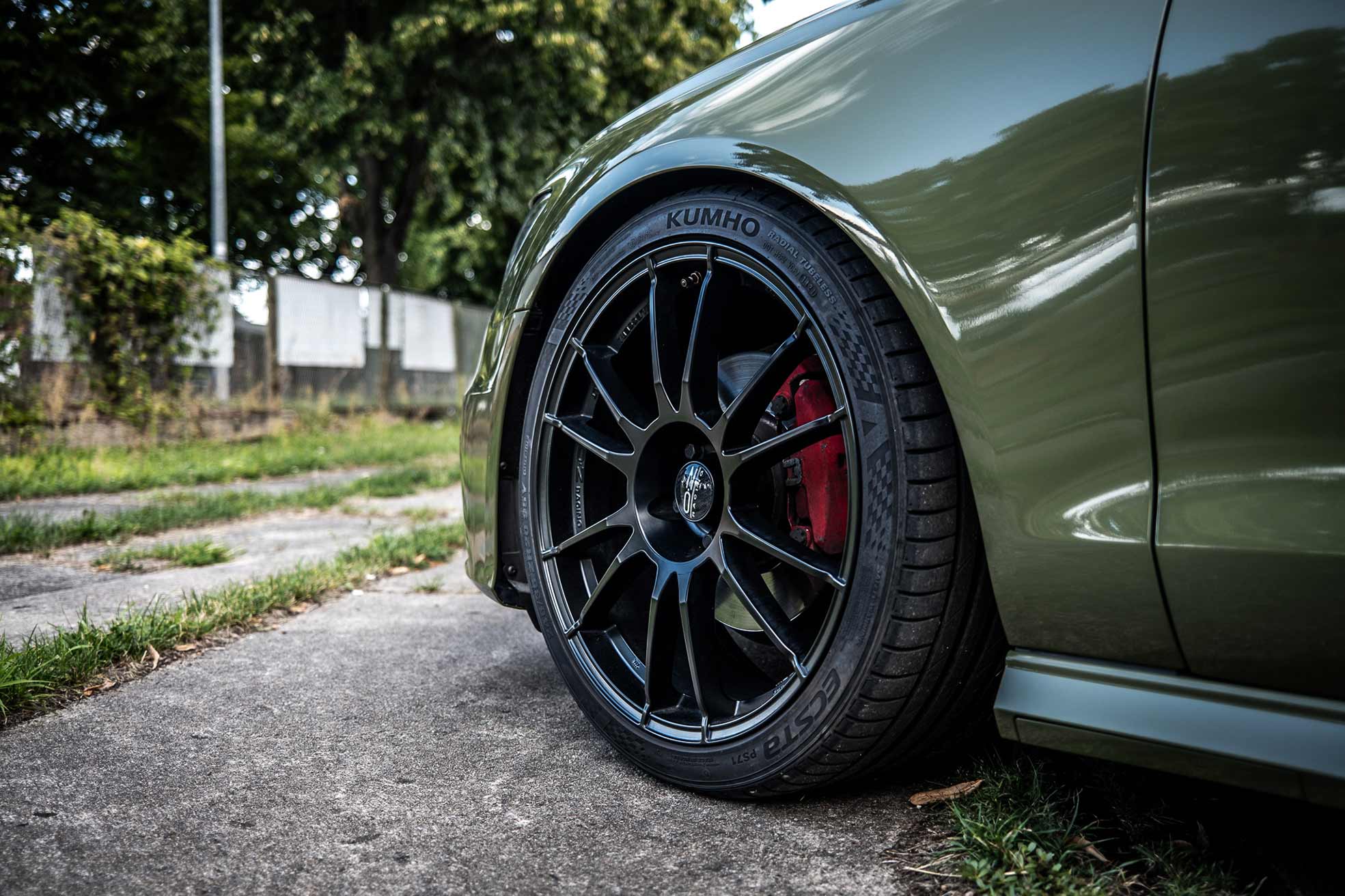 Badlands Green - Platinum Wrapping Film