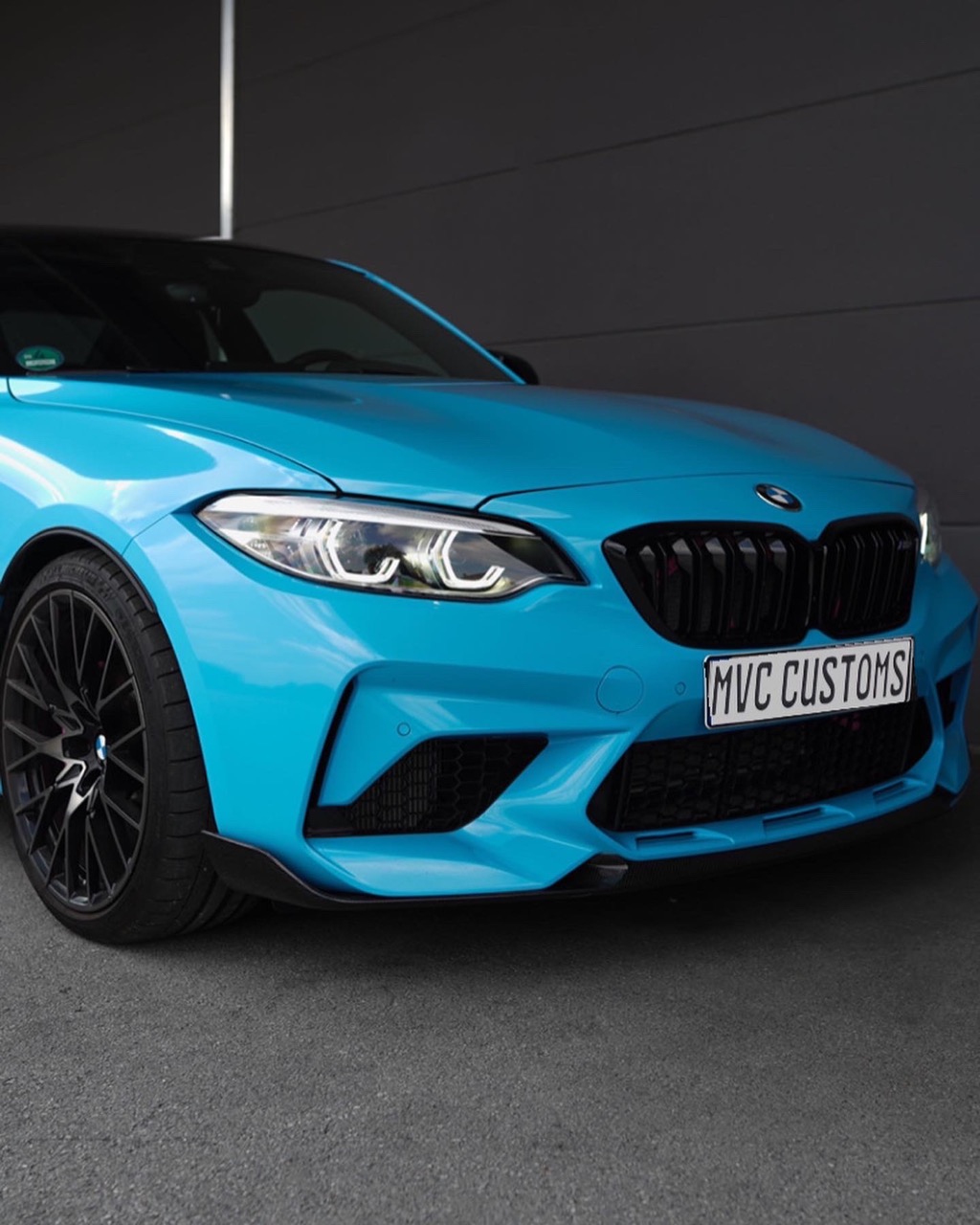 Miami Blue - Platinum Wrapping Film